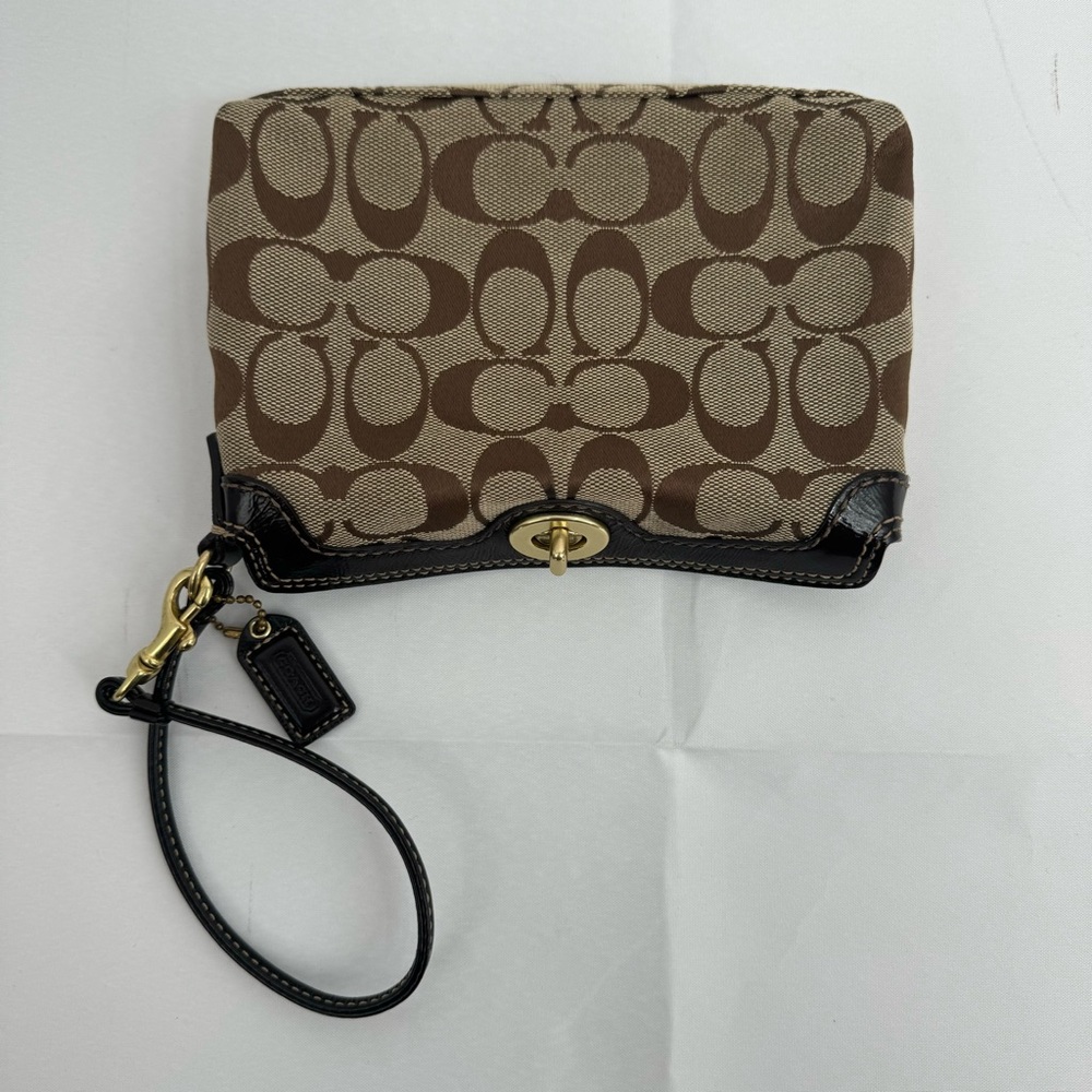 Coach Signature Classic C Monogram Mini Hand Purse Co… - Gem